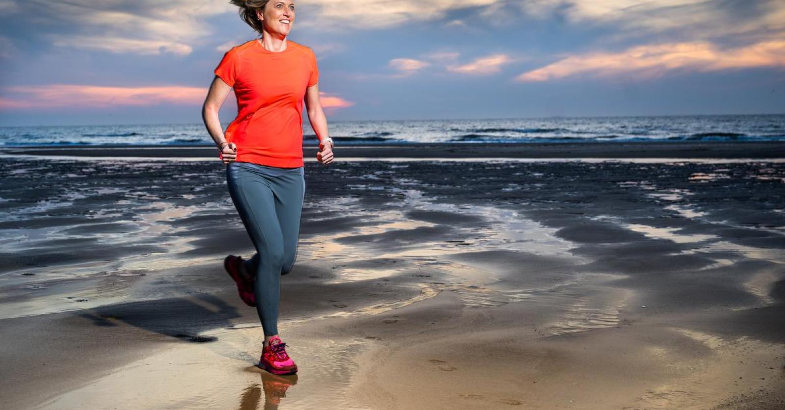 Minister van Binnenlandse Zaken Annelies Verlinden openhartig aan zee ... Minister van Binnenlandse Zaken Annelies Verlinden openhartig aan zee ...