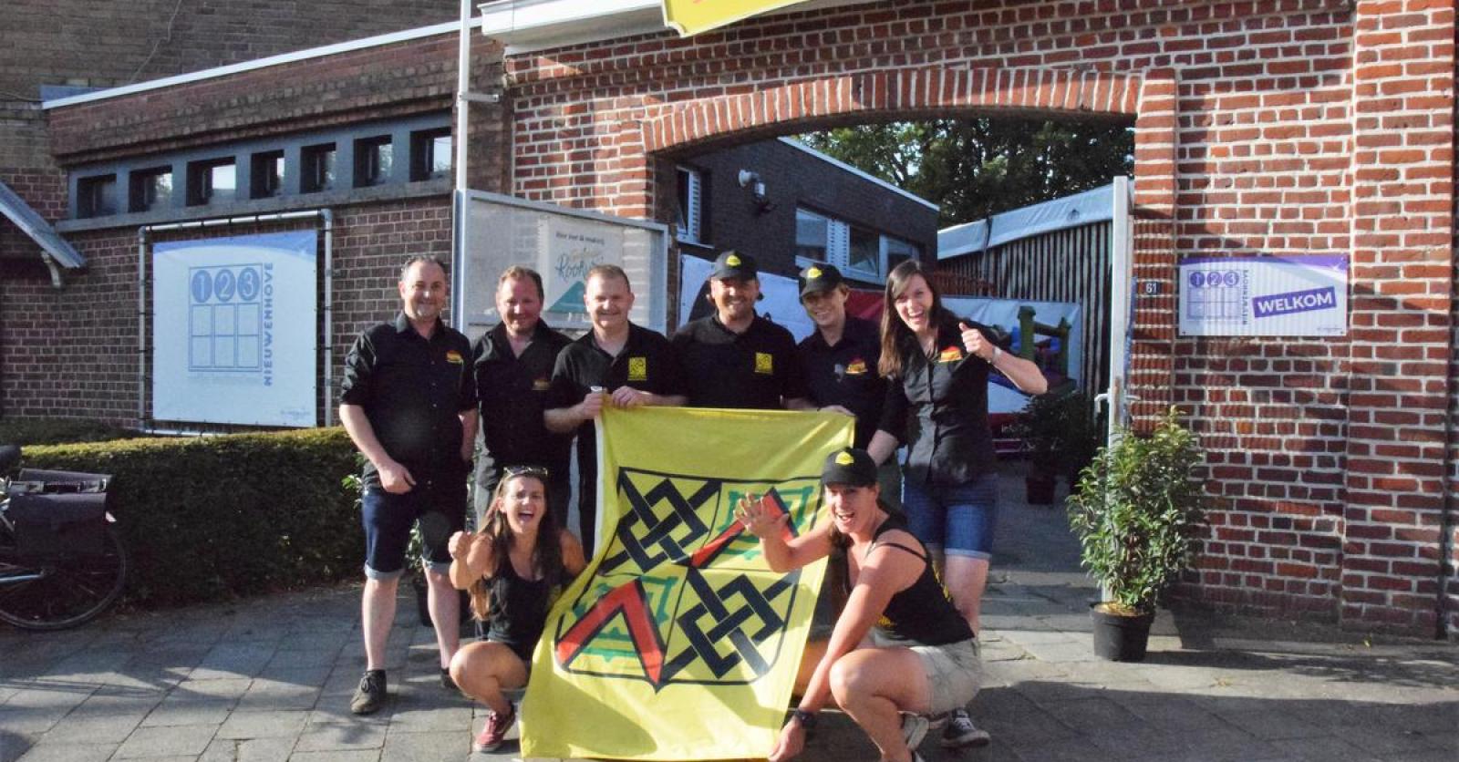 Toepasselijk: Sint-Margrietfeesten in Nieuwenhove strikken... Margriet ...