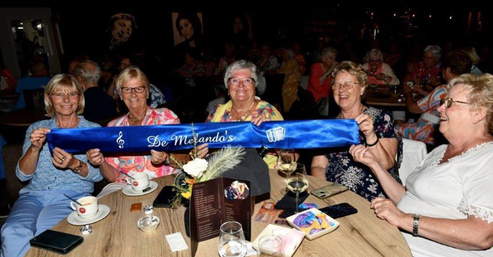 IN BEELD – Gezellige dag met toffe optredens in Etropal in Lauwe - KW.be