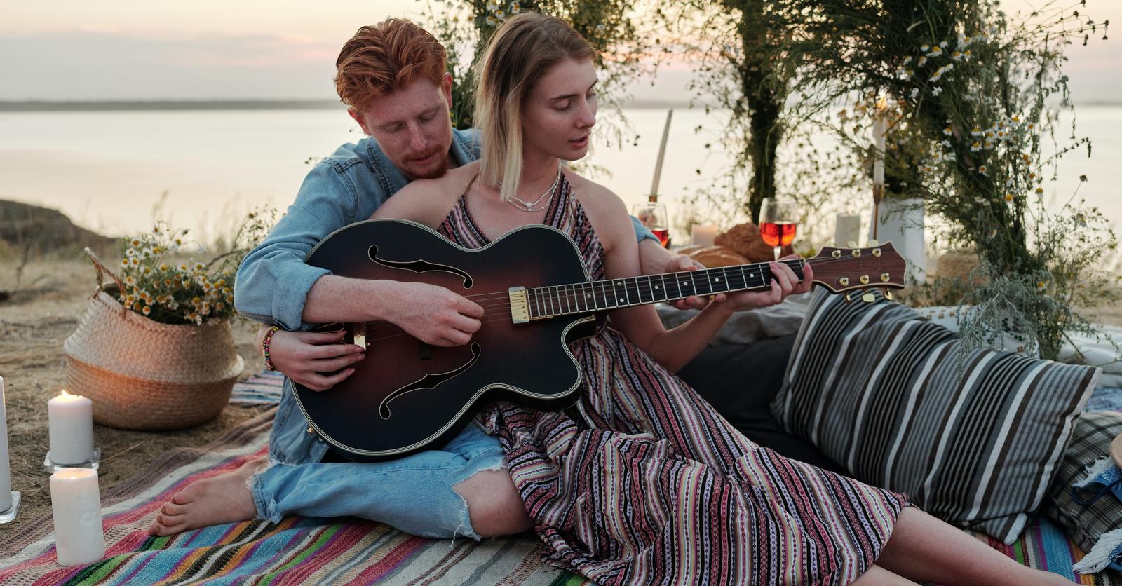 ALPHABET DATING: la tendance amoureuse qu'on a envie d'adopter