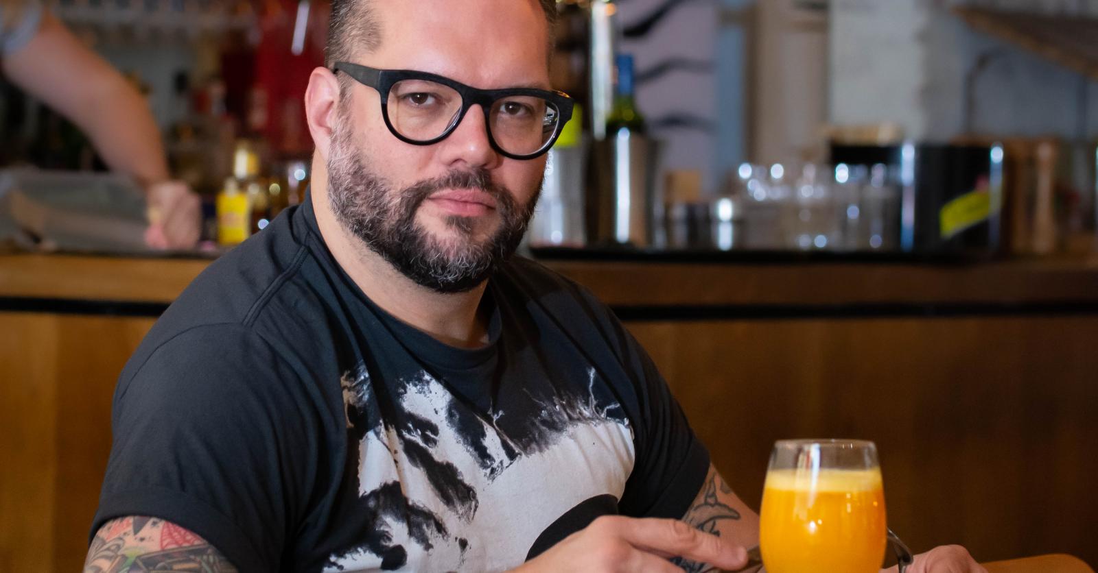 Comedian en podcaster Alex Agnew: “Ik zou heel gemakkelijk een norse ...