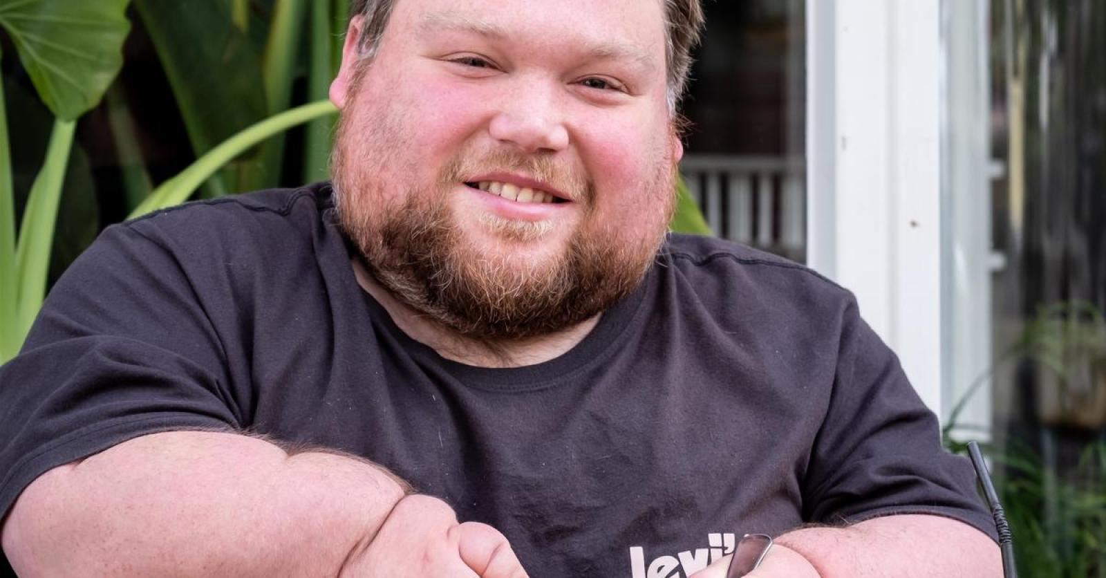 Ontbijtbabbel met stand-upcomedian, presentator en acteur William Boeva ...