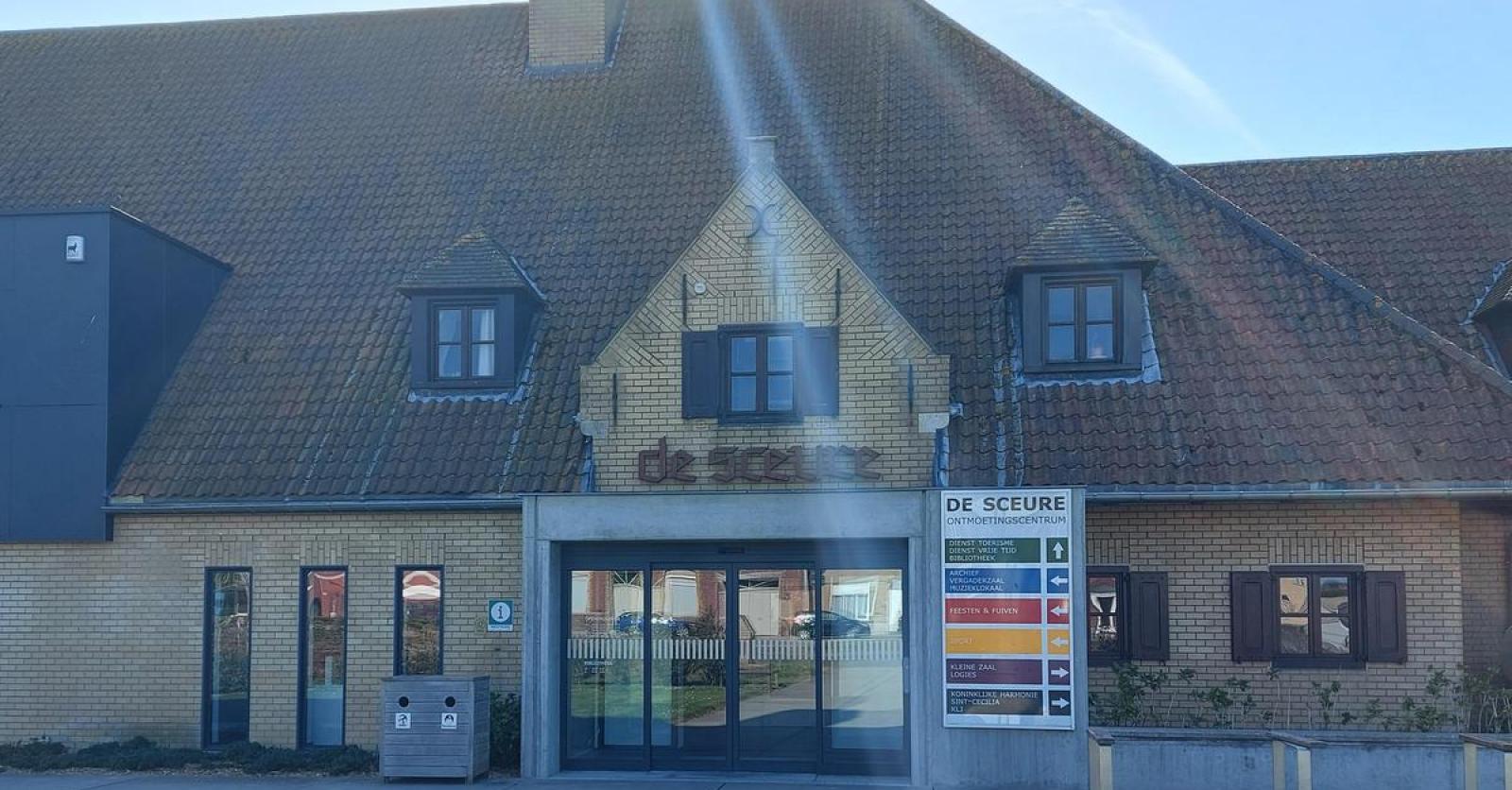 Openluchtfilm op weide achter De Sceure in Vleteren - KW.be