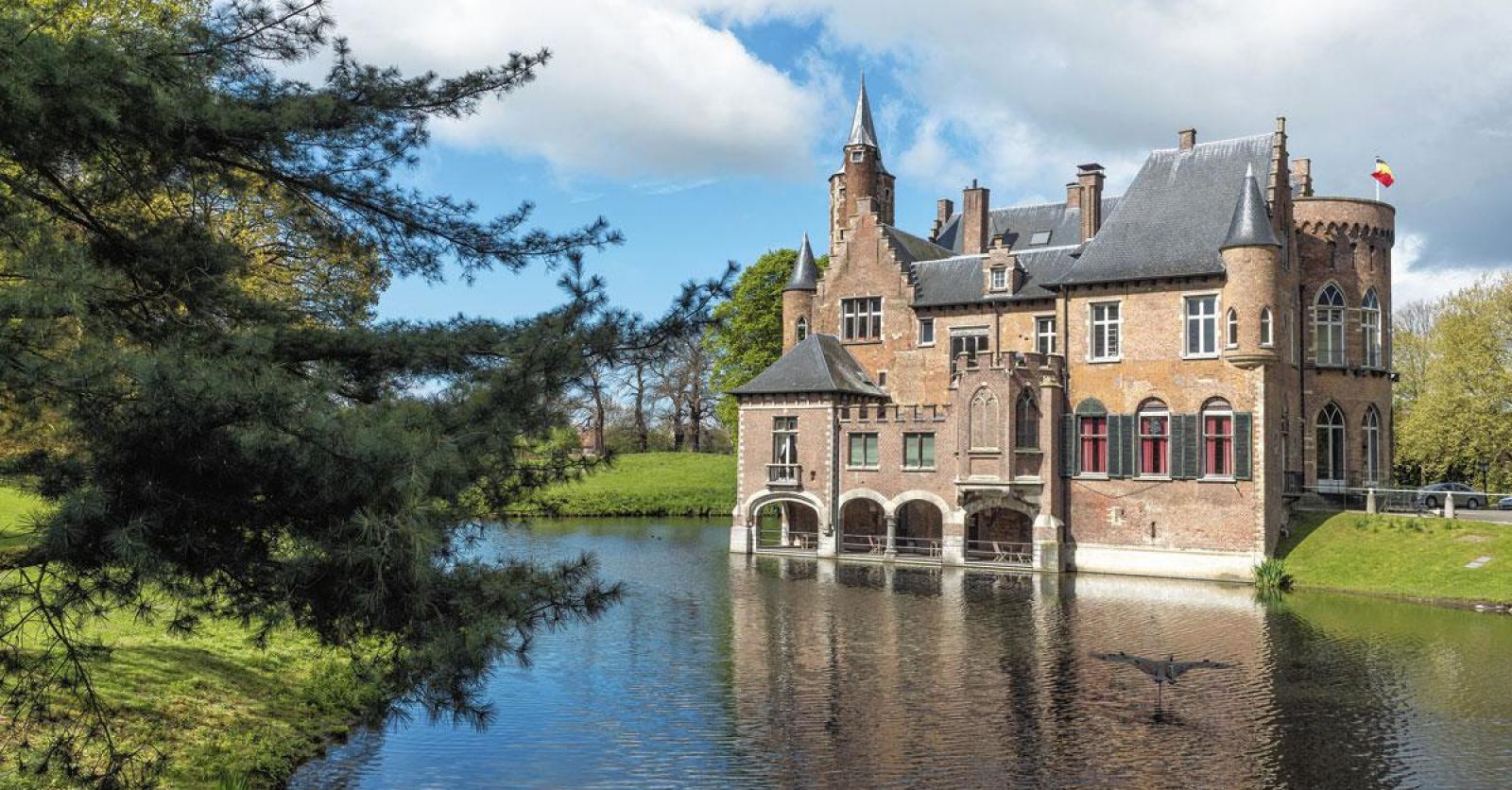 La route des châteaux de l'Escaut, un parcours entre nature et Histoire ...