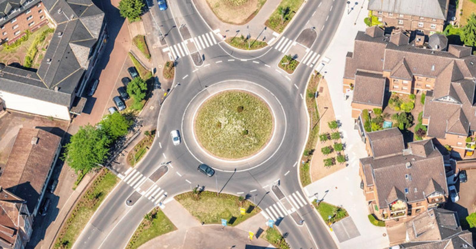 Ronds-points et priorités - Plus Magazine