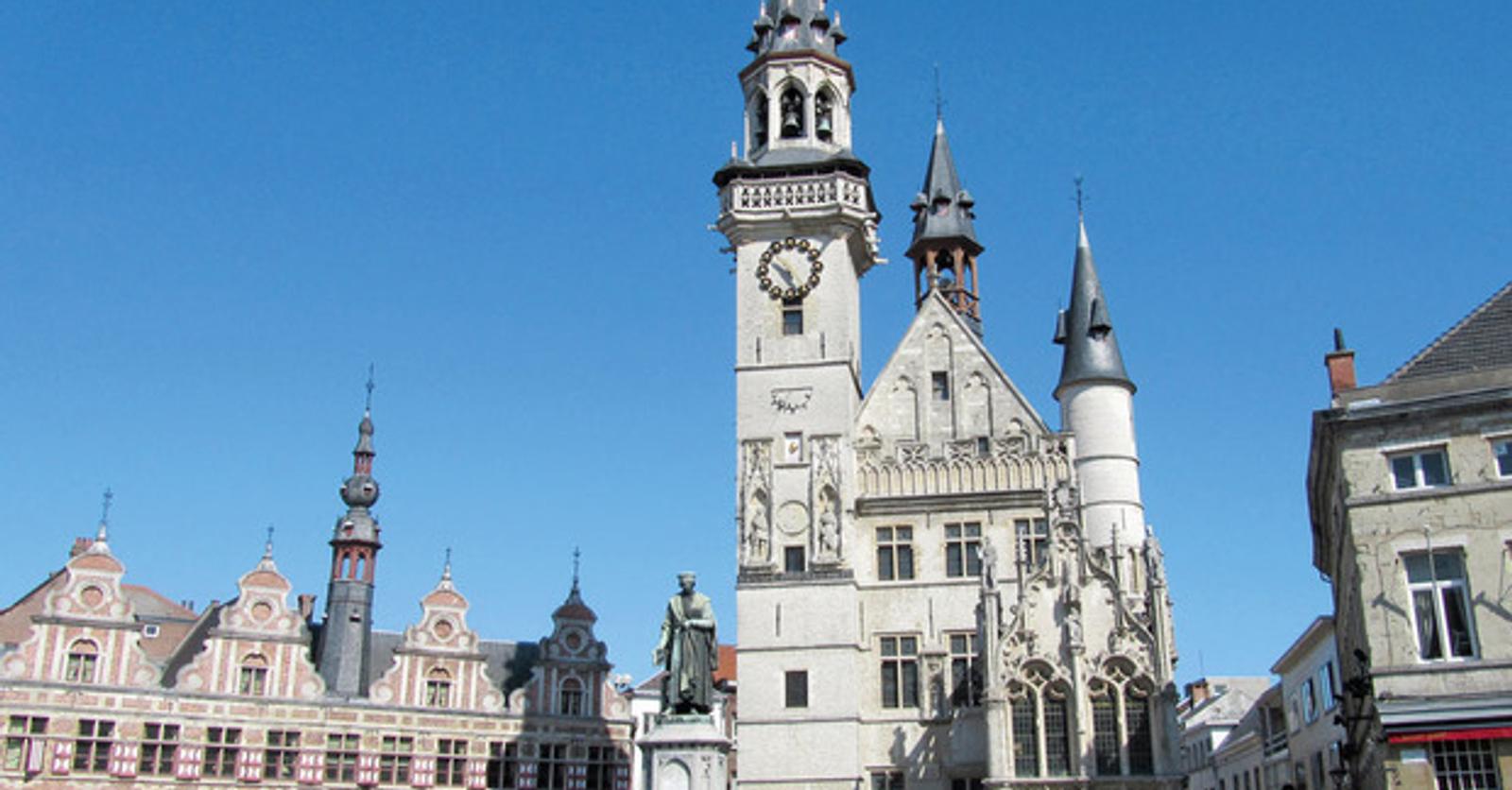 Aalst, in het voetspoor van Daens - Plus Magazine