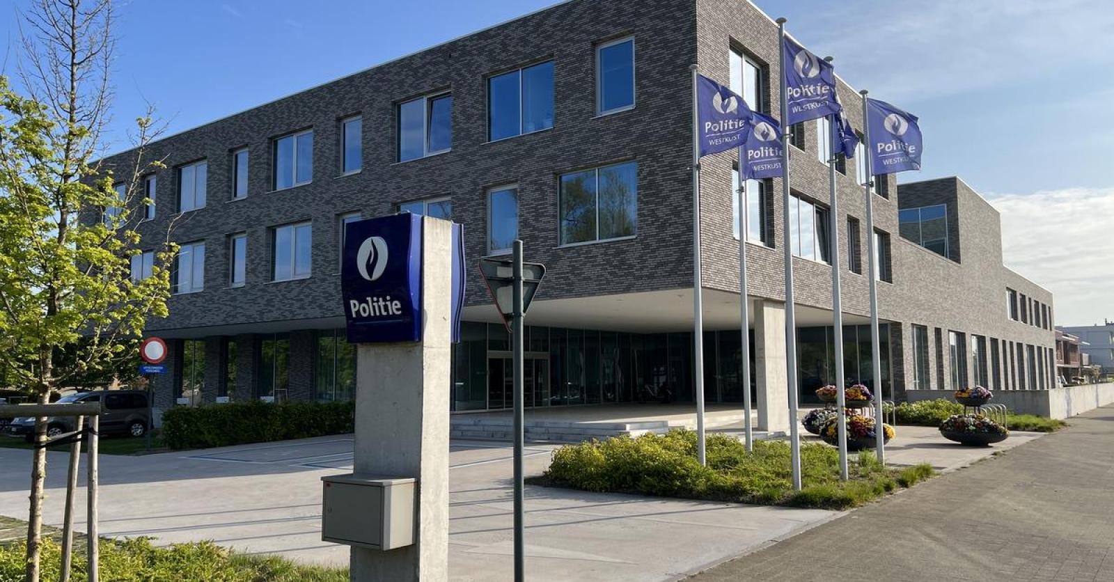 Man betrapt op diefstal van brood en Pastis in winkel in De Panne - KW.be