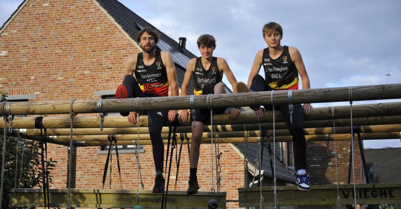 Hannes Van Hullebusch (15) kroont zich tot wereldkampioen Obstacle Run: “En dat ondanks gebroken ...