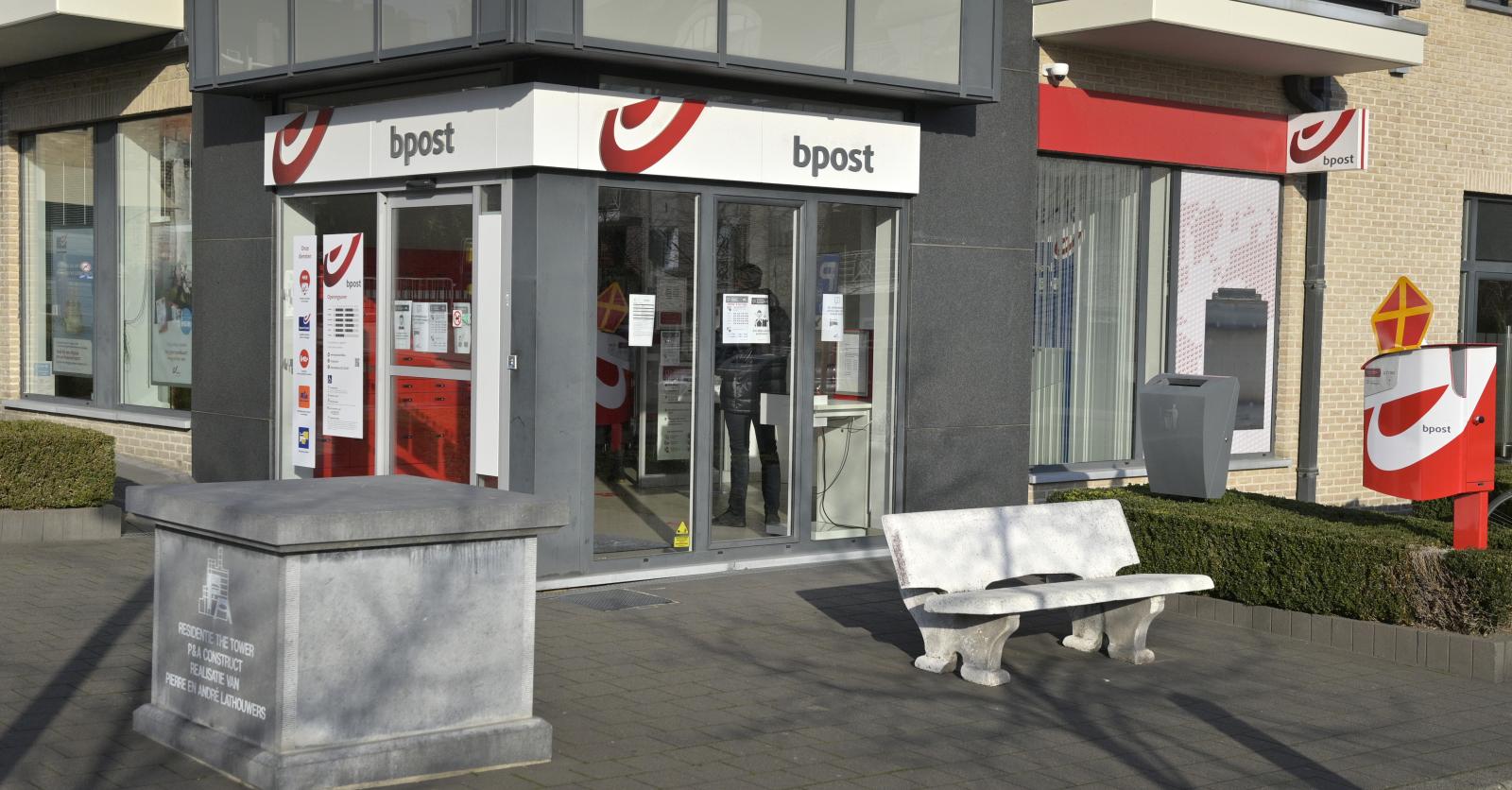 Nieuw op het postkantoor: telecomprijzen vergelijken