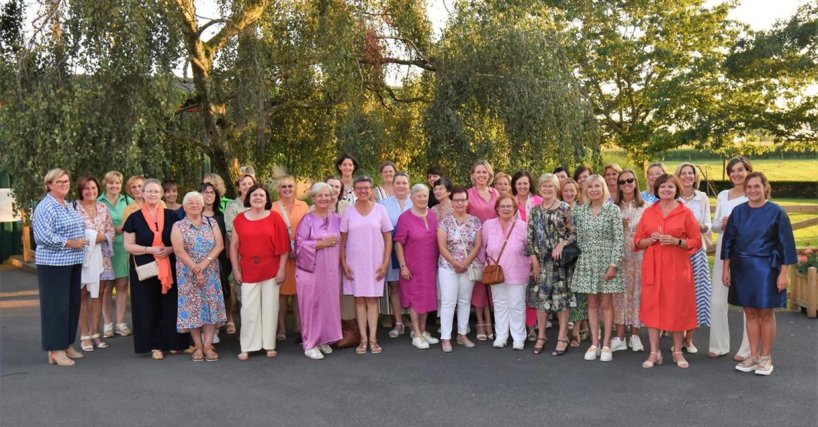 Toosten op de toekomst in Feestzaal Waterfields: Markant bestaat 45 ...