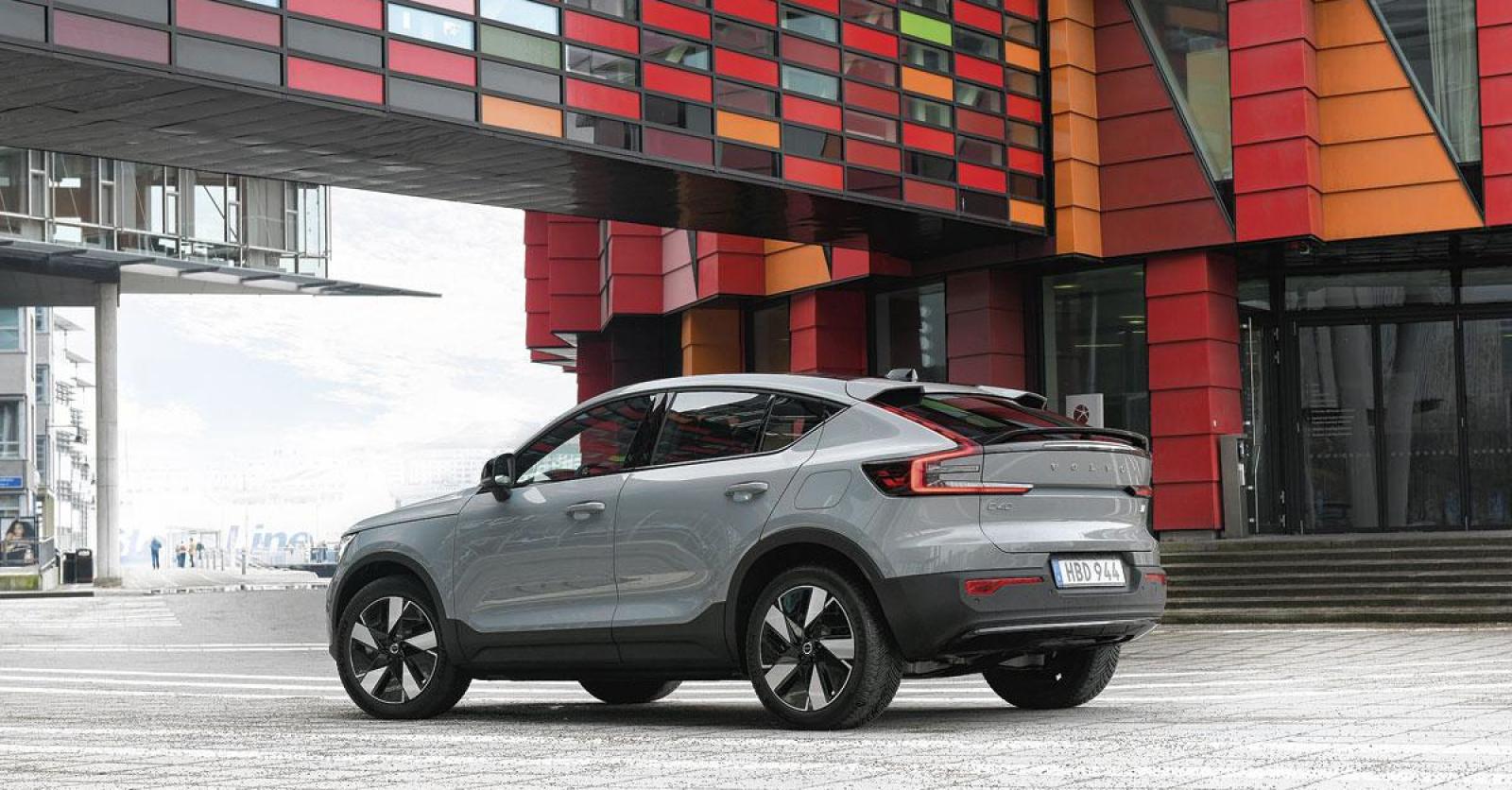 Toujours plus loin - Plus Magazine