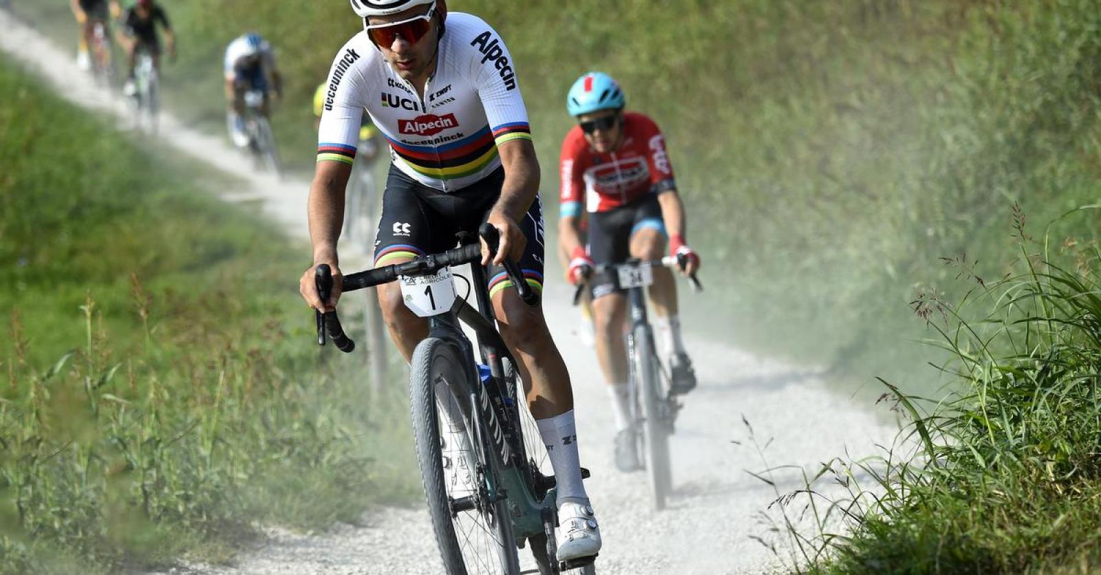 Gianni Vermeersch verdedigt zondag zijn wereldtitel gravel: “Tot vorige ...