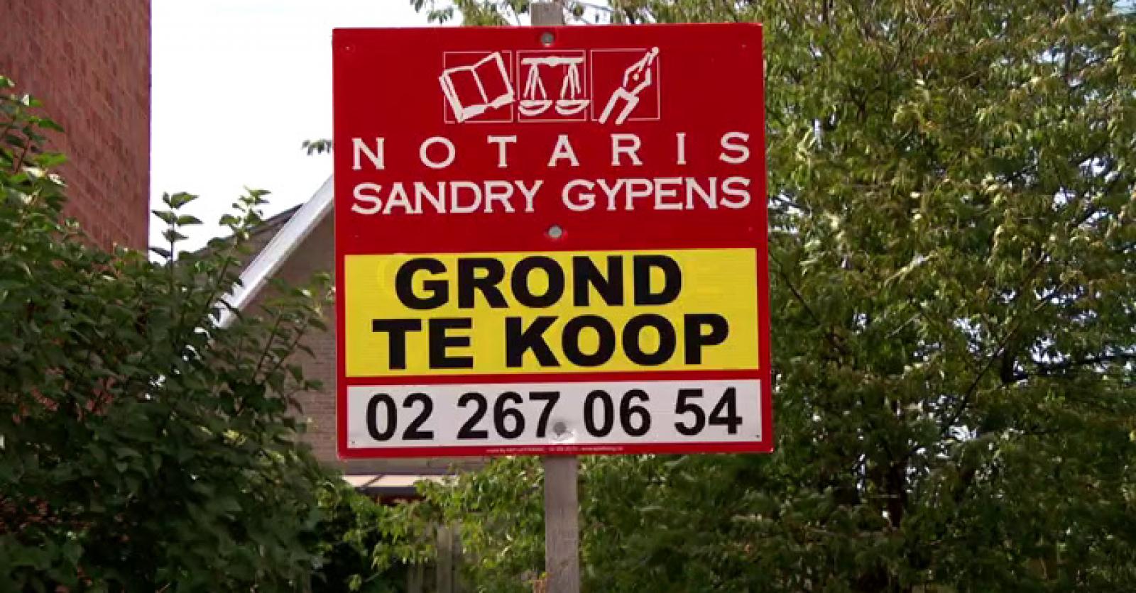 BEKIJK - Aantal woonleningen op laagste peil in bijna 20 jaar - Trends Kanaal Z