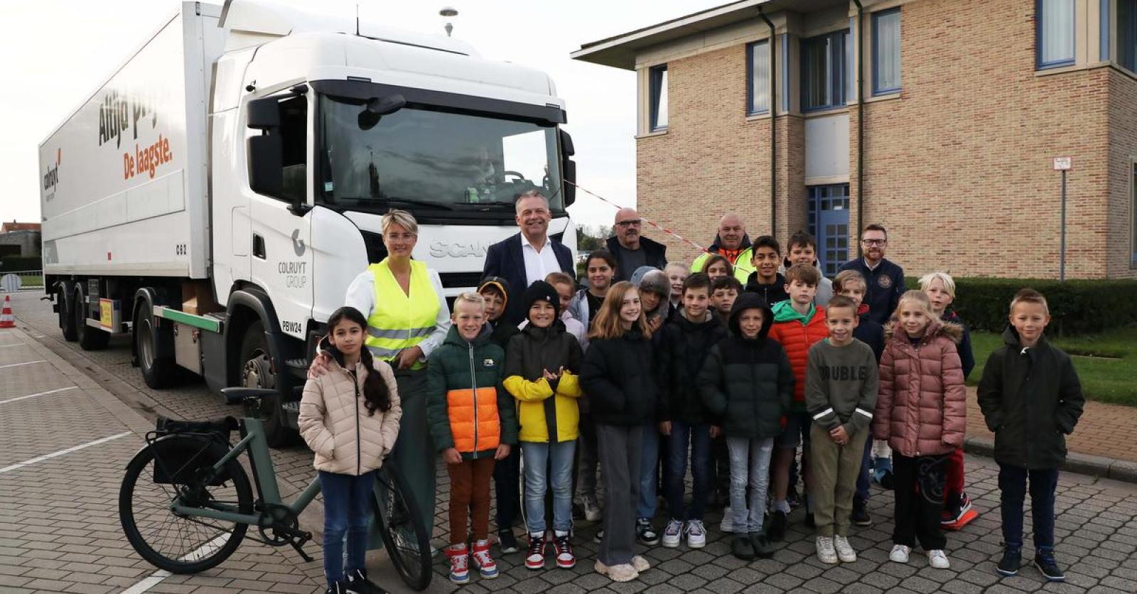 Kinderen leren alles over dode hoek - KW.be