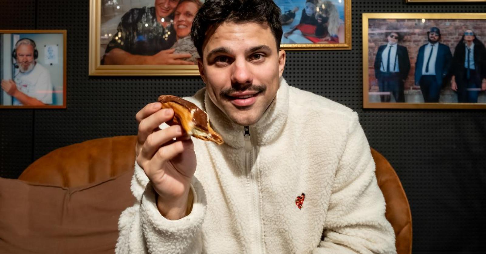 Ontbijtbabbel met YouTuber Average Rob: “Ik wil kunnen leven van mijn ...