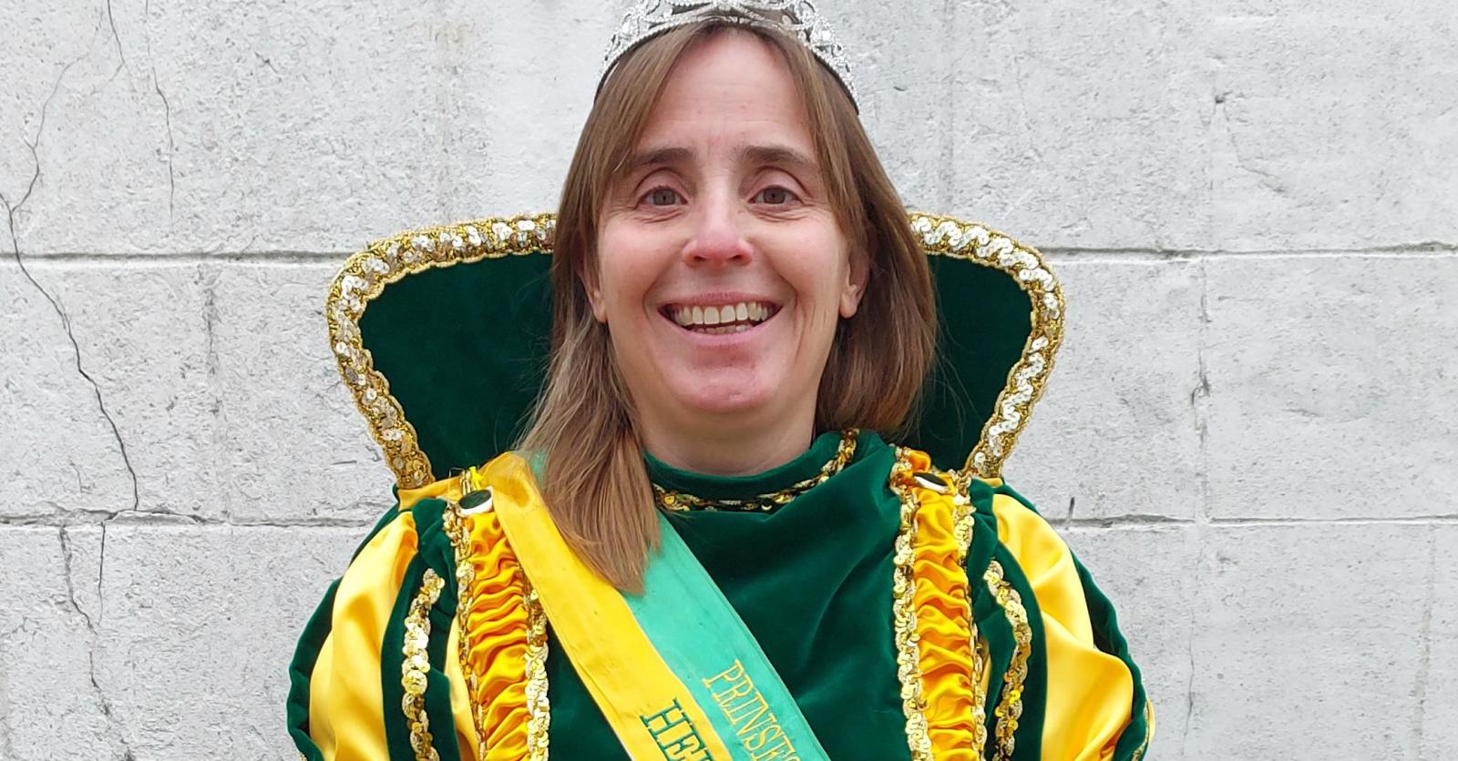 Mirjam Van der Mast wordt allereerste keizerin carnaval van Heist - KW.be