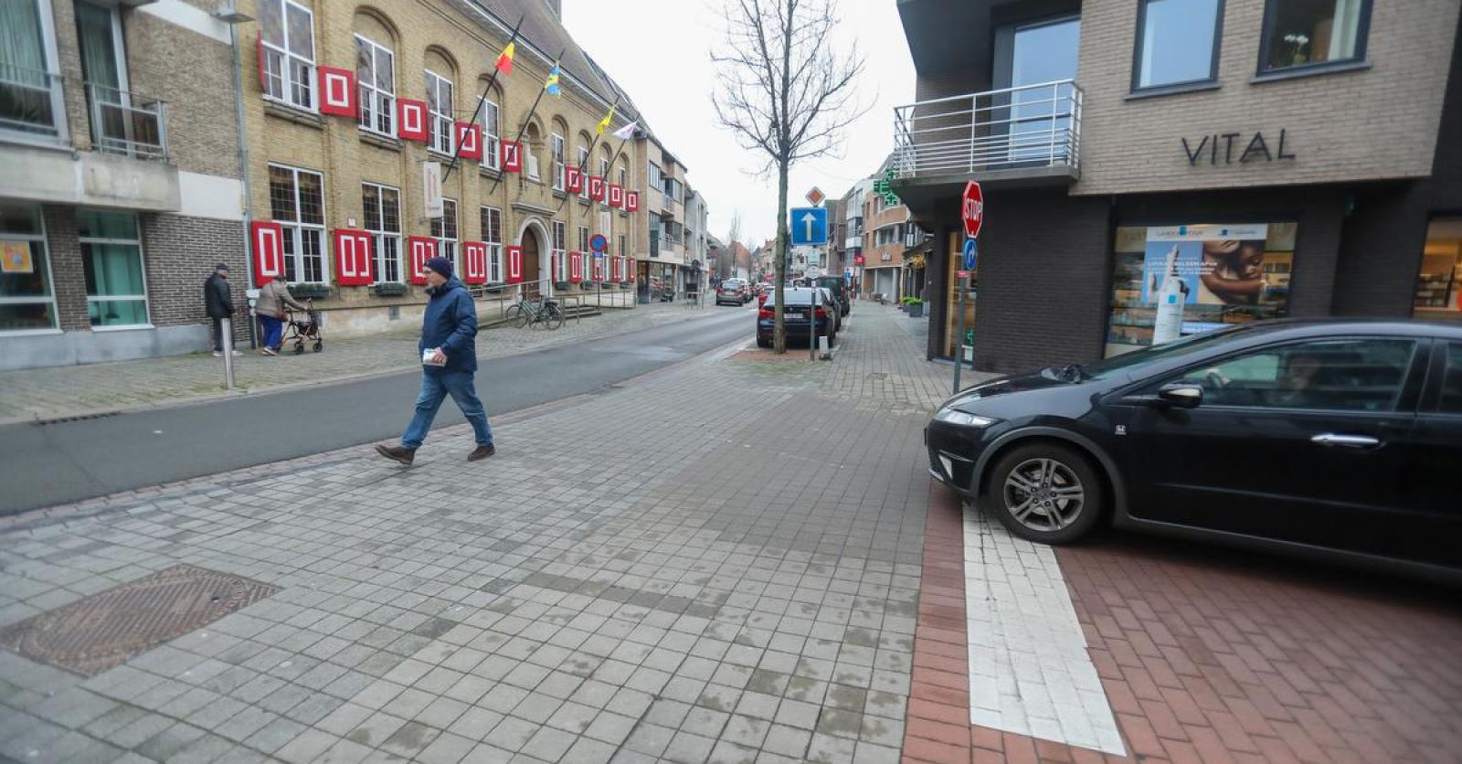 Is het kruispunt Hoogstraat - Kerkstraat in Gistel gevaarlijk? - KW.be