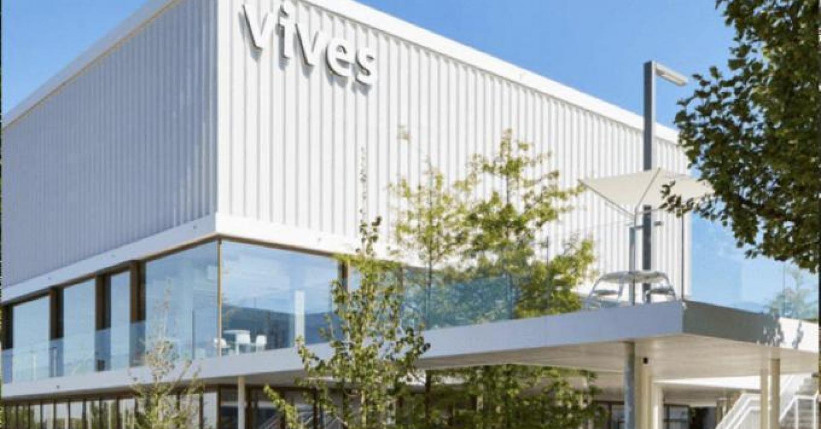 Prof opnieuw aan de slag in Vives Brugge twee jaar na ...