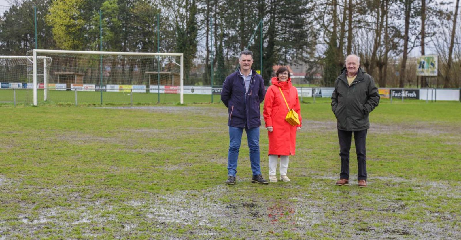 Bezorgdheid rond te veel afgelaste wedstrijden bij KSV Loppem: “Kunstgras is de oplossing” - KW.be