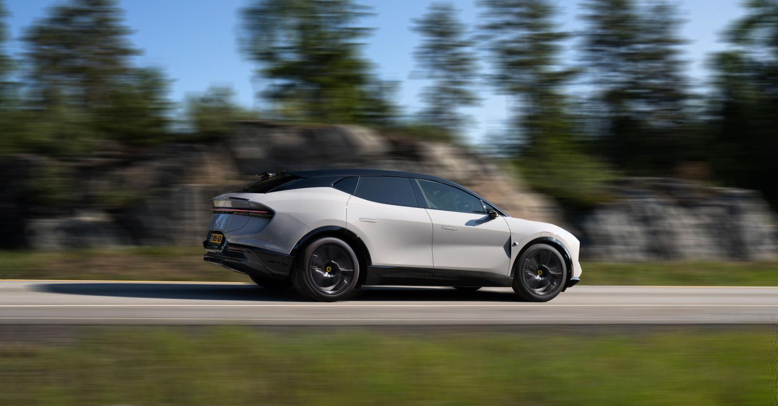 Lotus Eletre in de voetsporen van Porsche Cayenne