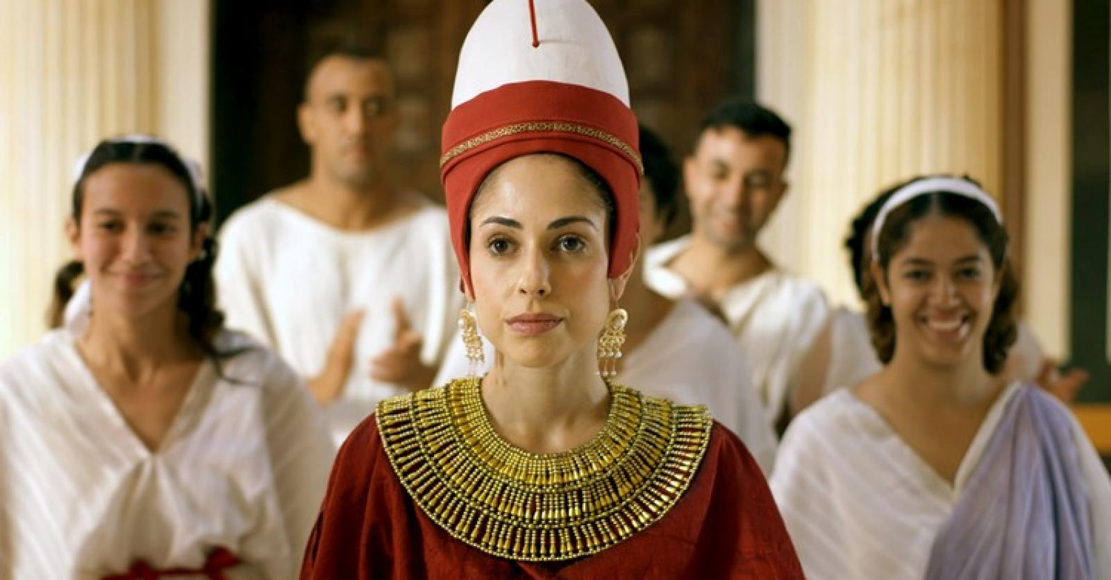 Reines d’Égypte, de l’ombre à la lumière