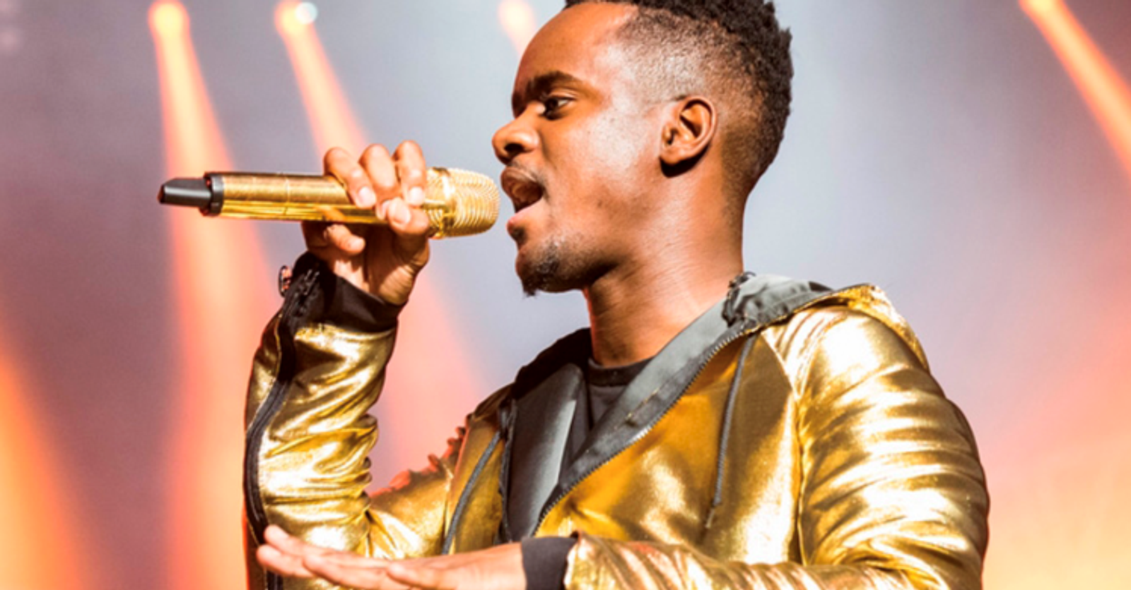 Black M en concert à la télé avant un album très attendu