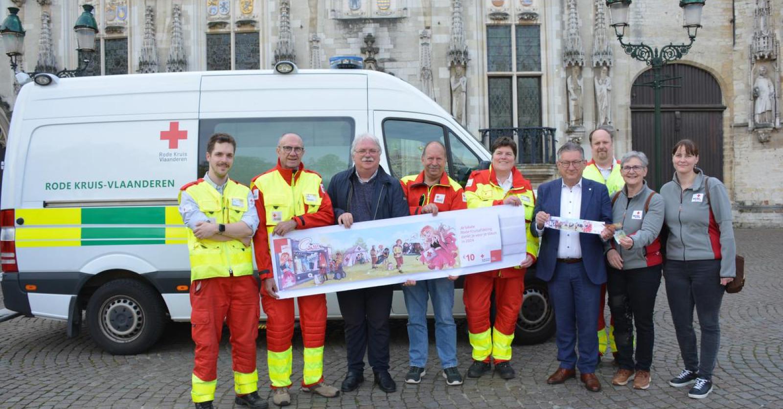 Rode Kruis Brugge trapt pleisterverkoop op gang - KW.be