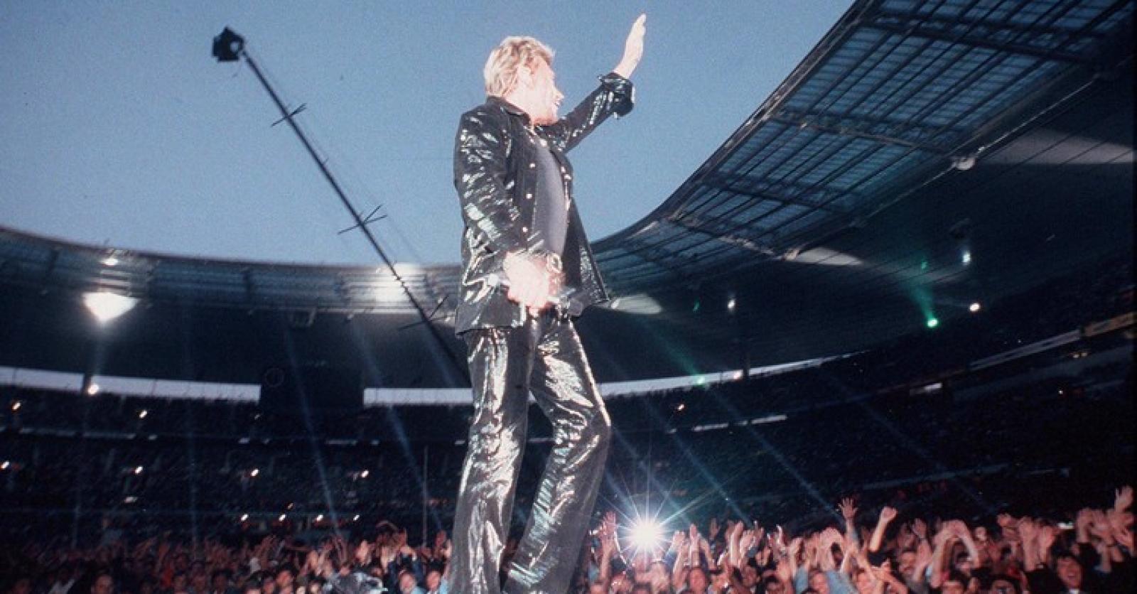 «Shows XXL» : dieux des stades, démesure et... impostures