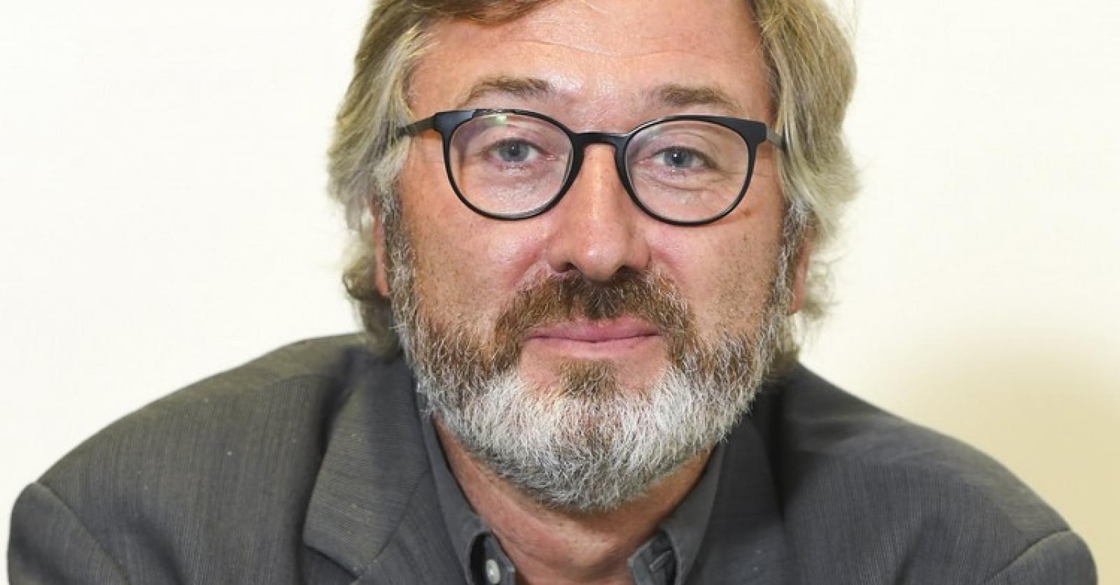 Le cri «À poil !» du journaliste Hugues Dayez (RTBF) remis en débat au ...