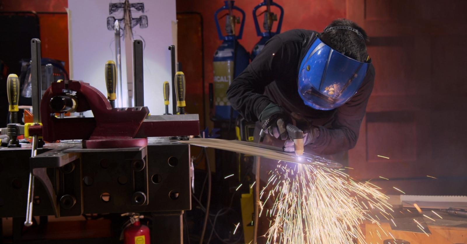 «Total métal» (Netflix) : quand le métal se mêle à l’art