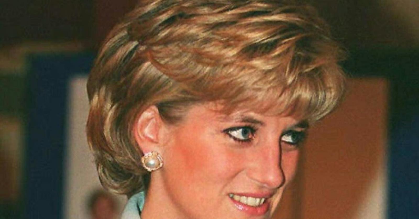 Interview de Lady Di en 1995: le journaliste de la BBC s'excuse