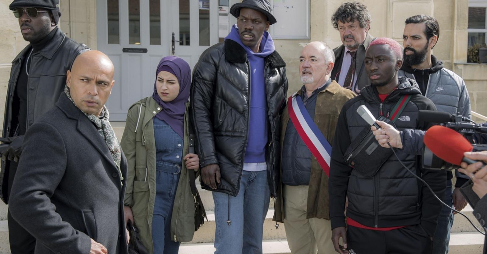 «En place» (Netflix) : une satire politique éclairante et originale