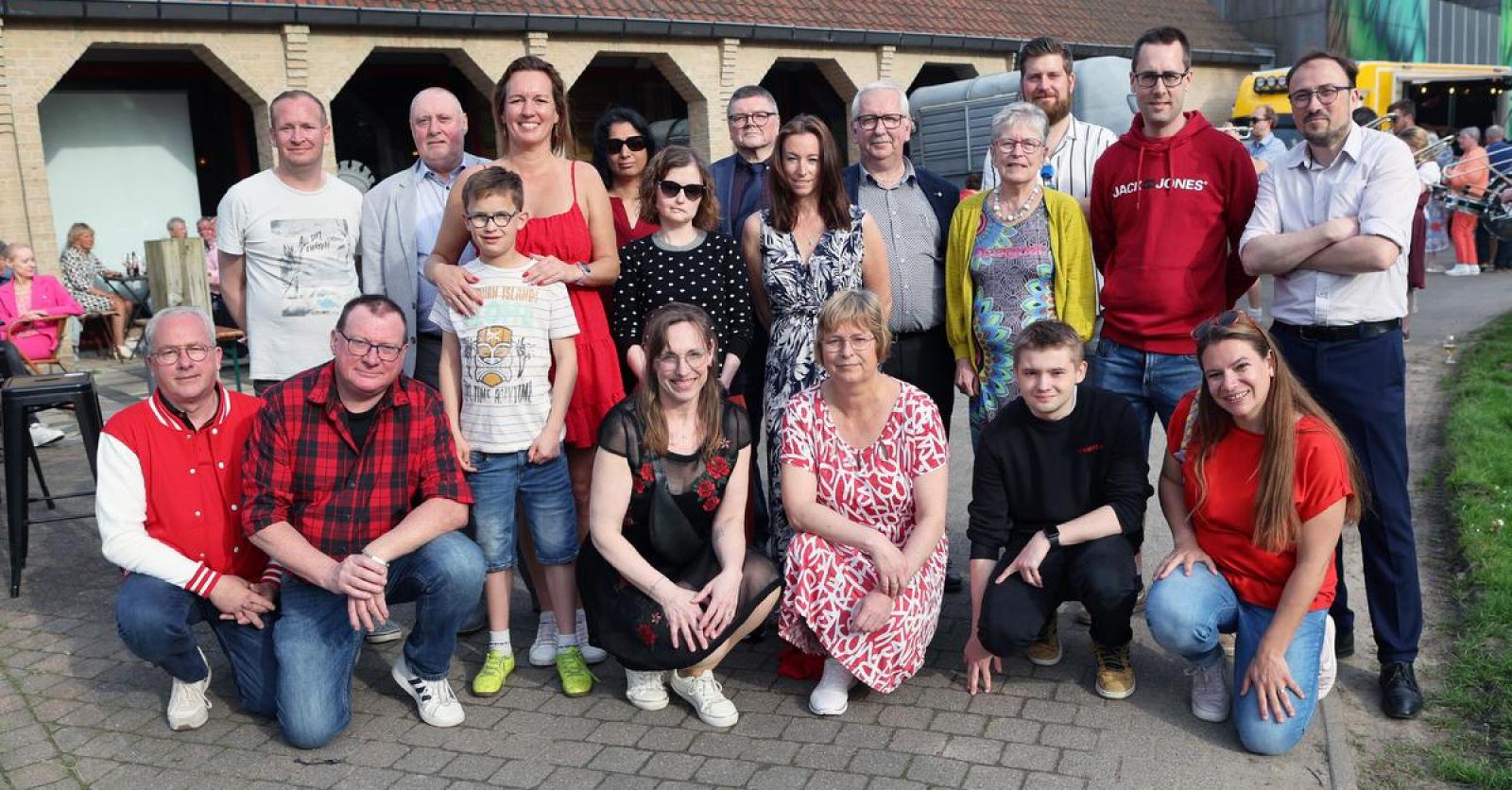 Vooruit Torhout maakt negen nieuwkomers bekend, onder wie Geert Deseure ...