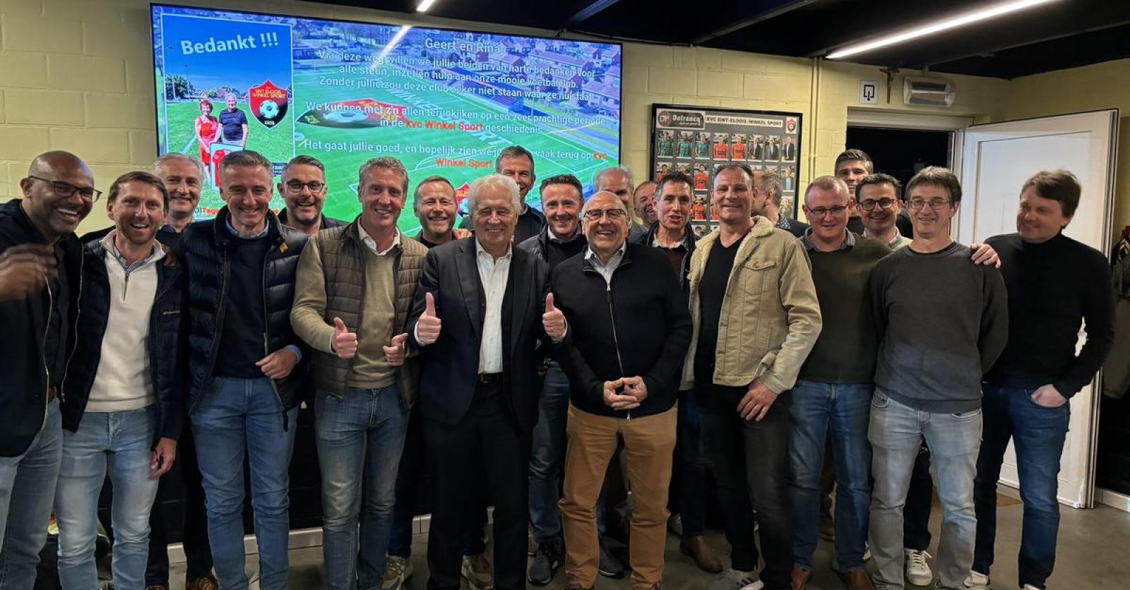 Ook oud-spelers Winkel Sport komen afscheid nemen van Geert Cool - KW.be