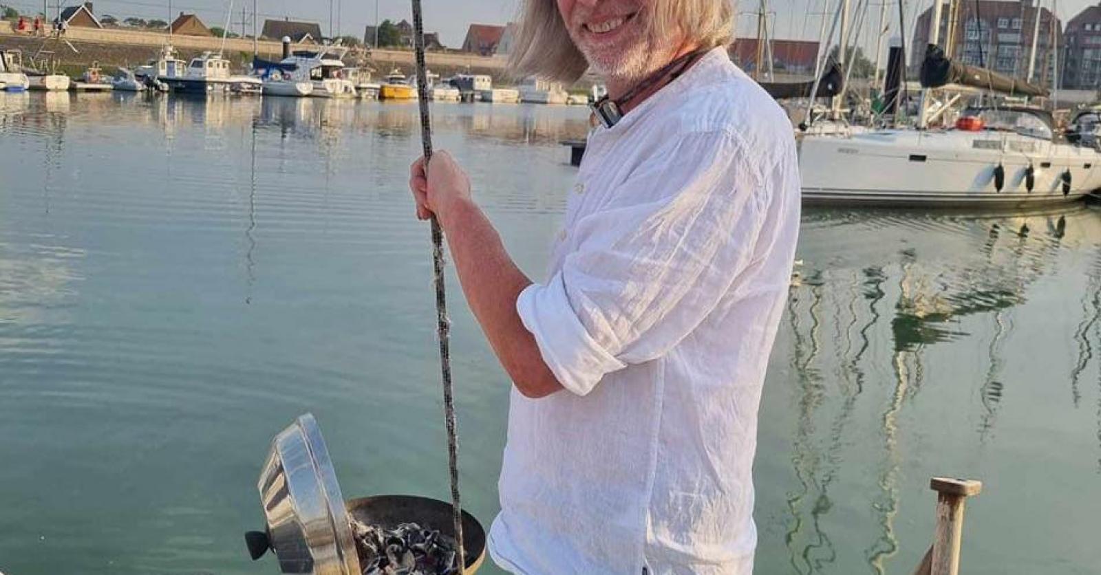 Wim (59) sluit bekende vishandel Azuur: “Jeugd is niet meer geneigd om ...