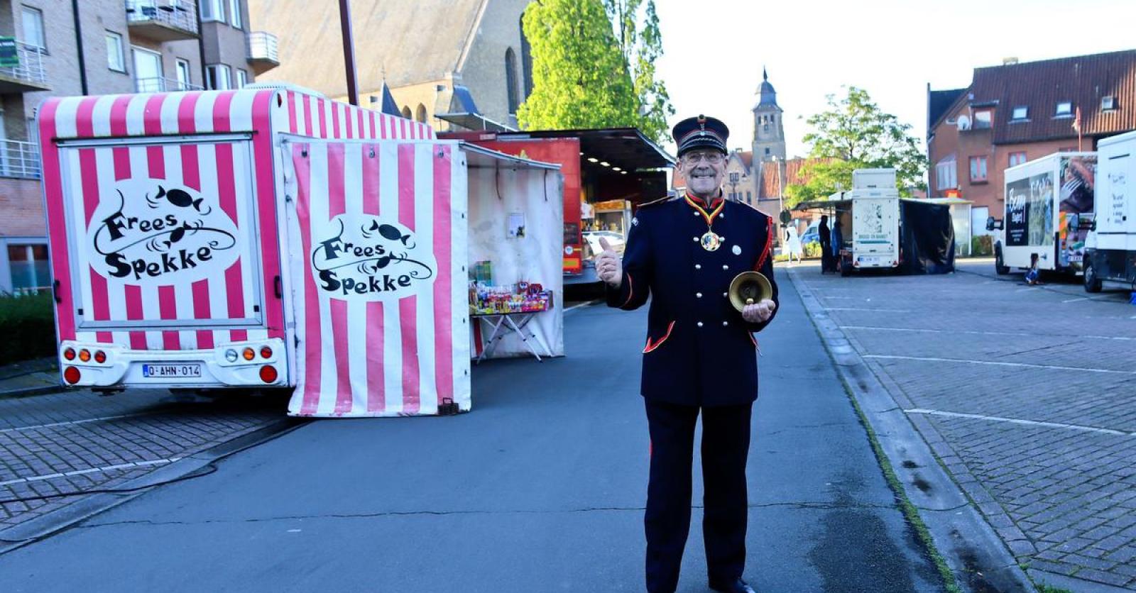 Belleman Donald Debel neemt afscheid van zondagse markt: “Het was mijn ...