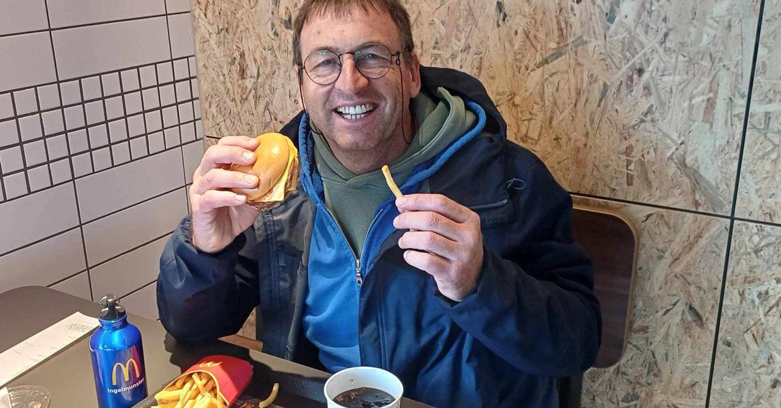 Dirk is dolblij met opening nieuwe McDonald’s in Ingelmunster: “Ik heb ...