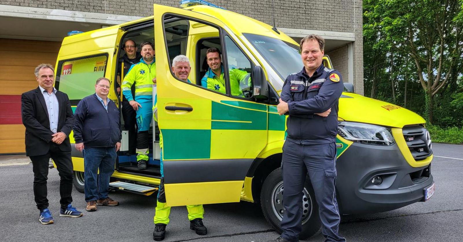 Hulpverleningszone Fluvia investeert in logistiek voertuig en twee ...