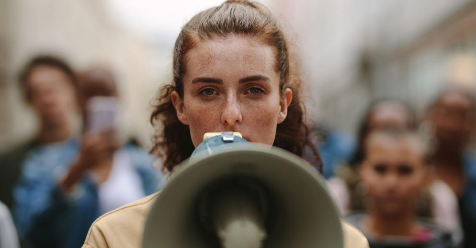 Persaphanii tits olivia is delightful to enjoy time with