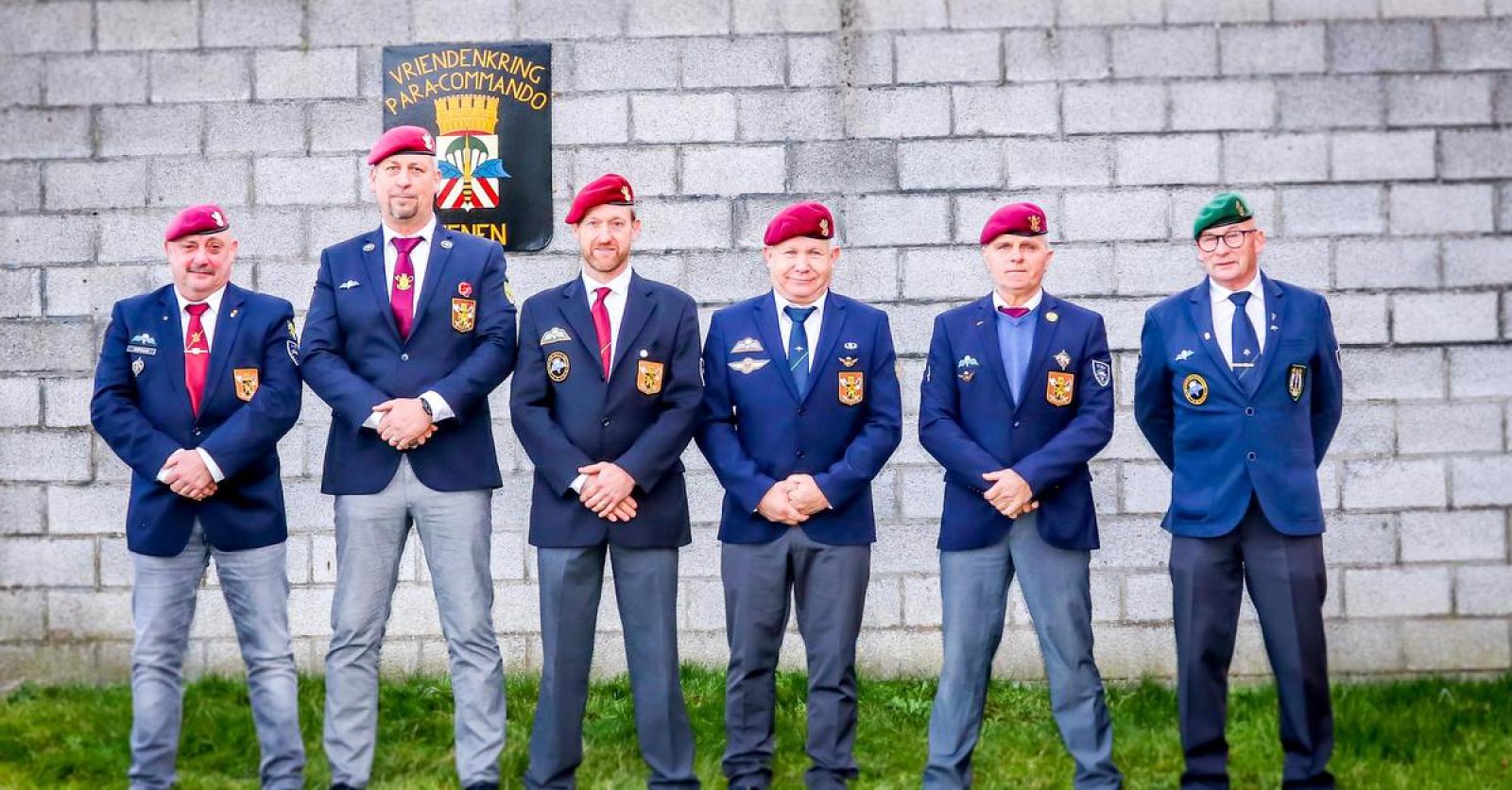 Vriendenkring Paracommando Menen bestaat 30 jaar - KW.be