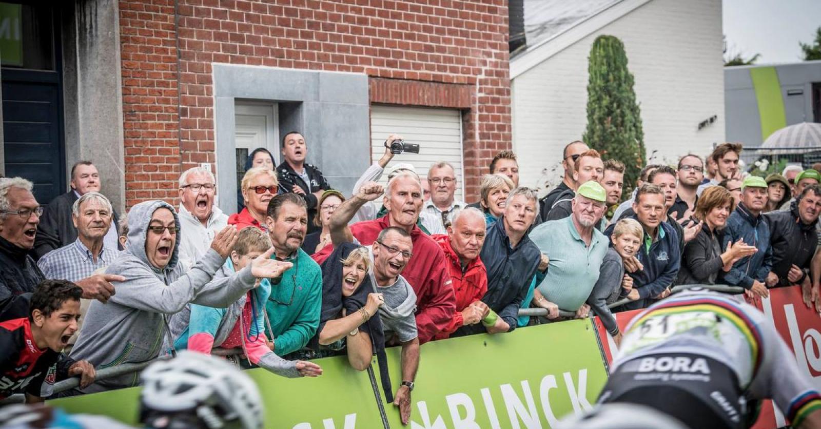 Verkeersmaatregelen door koers beloften en elite zonder contract in ...