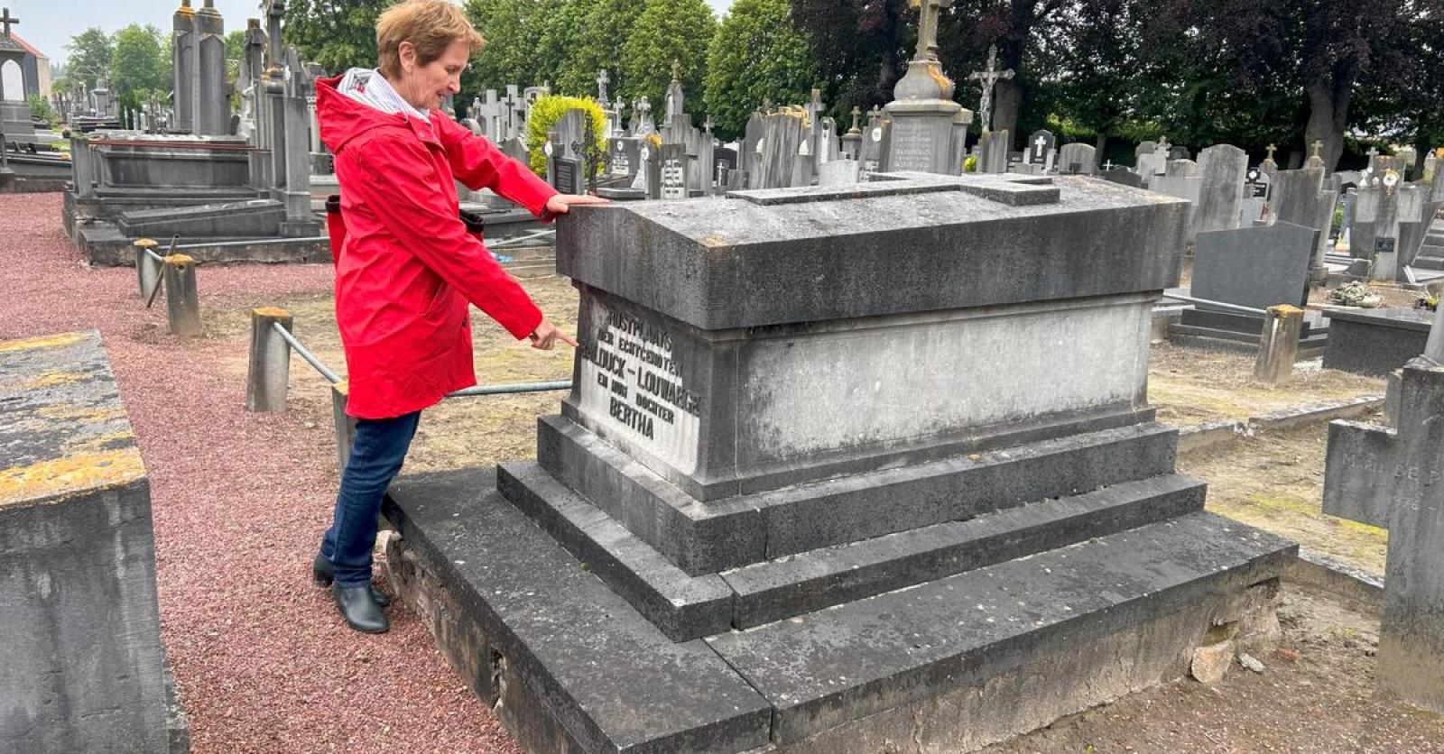 Auteur Ann Driessen gidst wandeling in thema van Karel Balduck in ...
