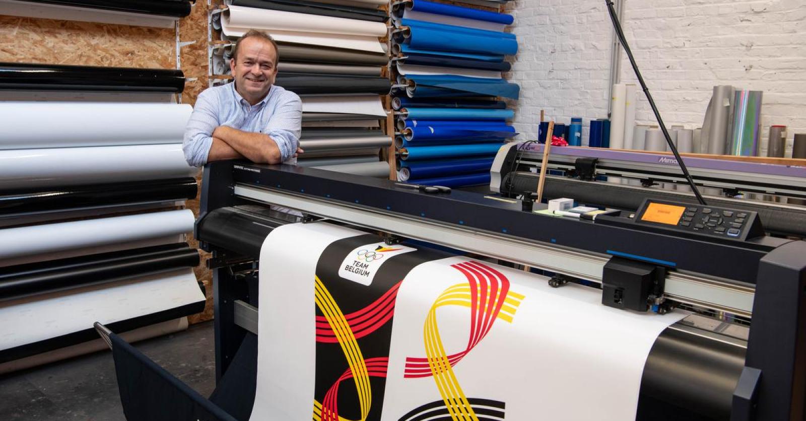 “Drie kilometer aan stickers”: Reflecta Graphics voorziet Belgisch ...