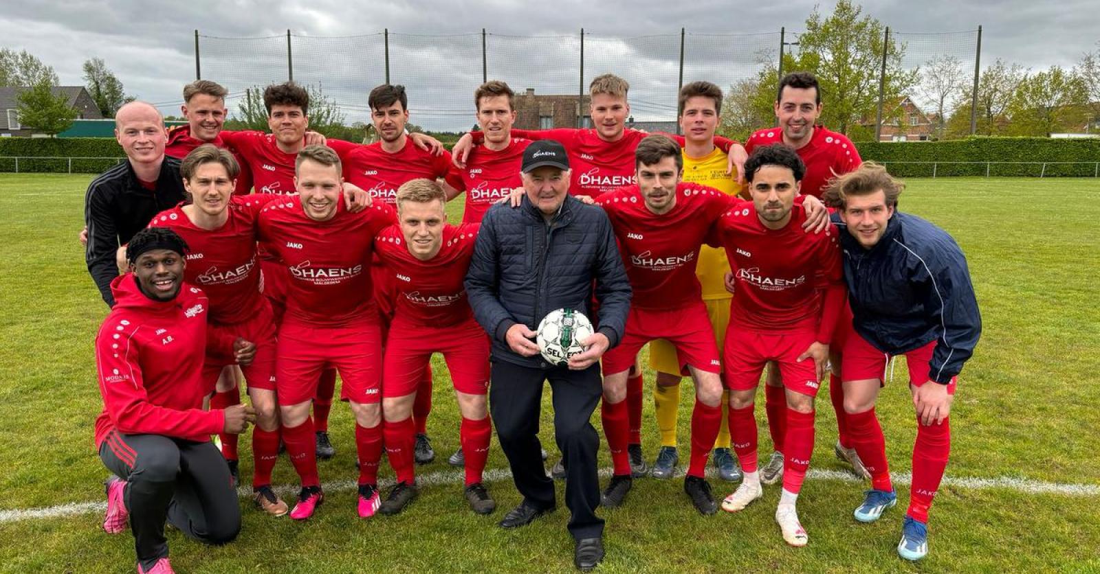 Provinciale voetbalwereld in de rouw: HOO Oedelem-voorzitter Kamiel Van ...