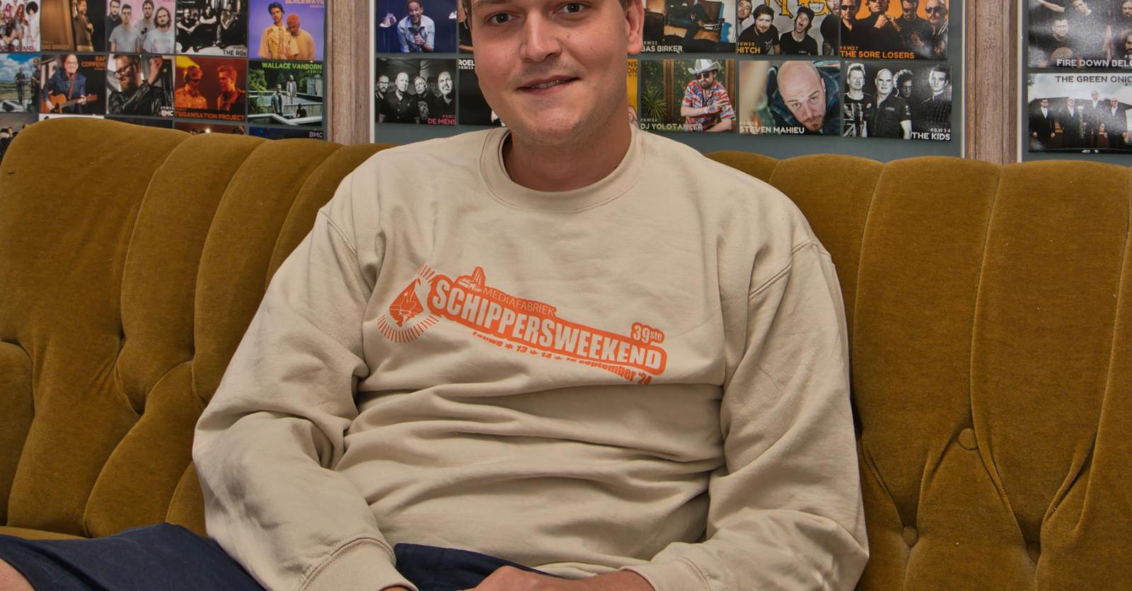 “Een echte kapitein verlaat zijn schip niet”: Jaron Dewitte (25) staat ...