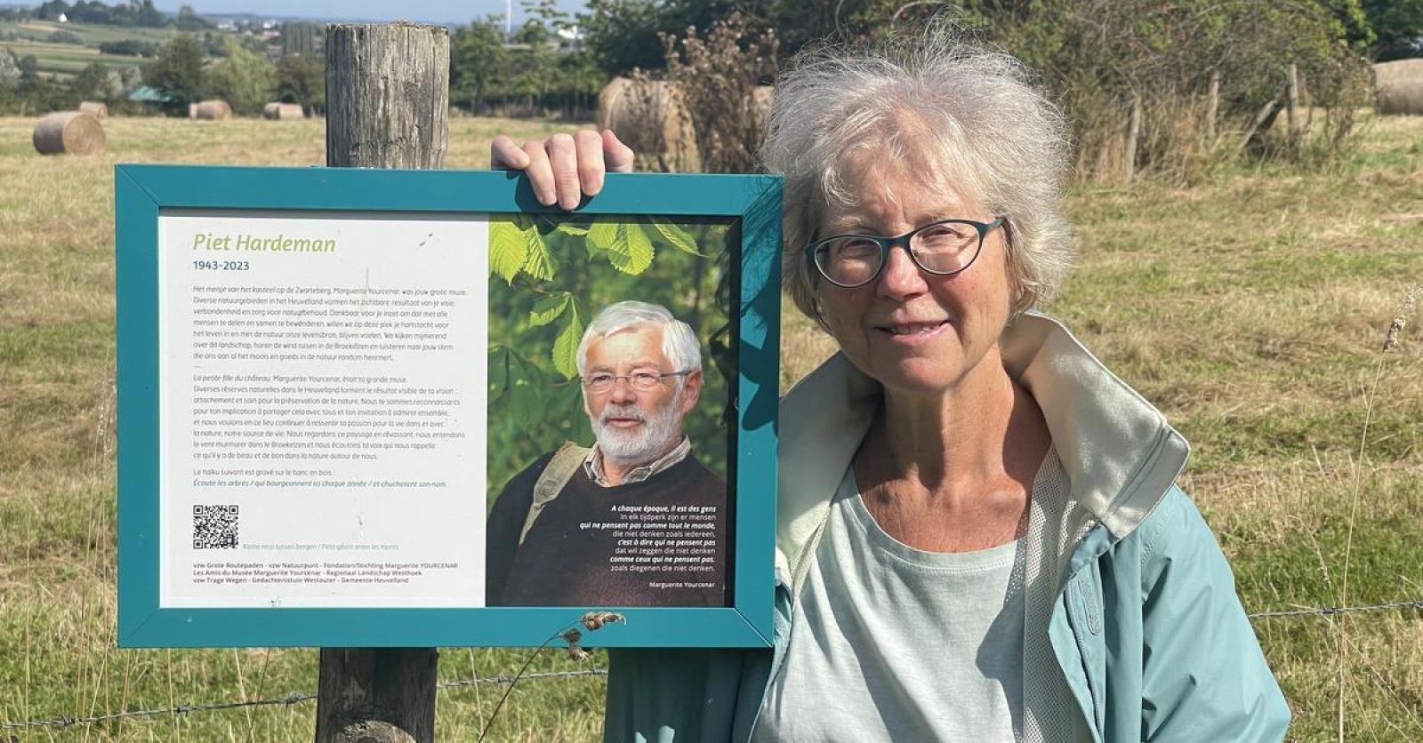 Els (62) maakte route die haar overleden man eert: “Piet zou hier ...