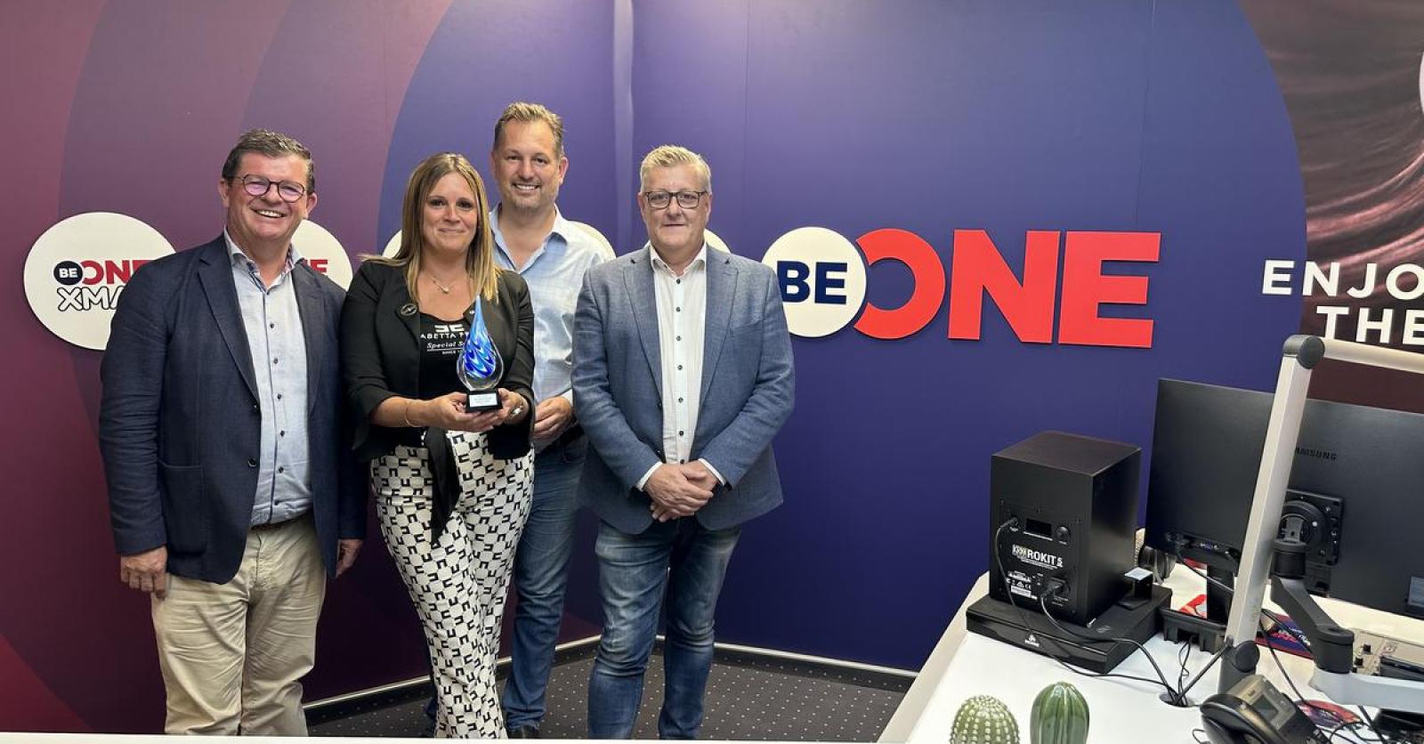 Horecavrouw Kelly van Loo is Stadsfiguur van Oostende - KW.be