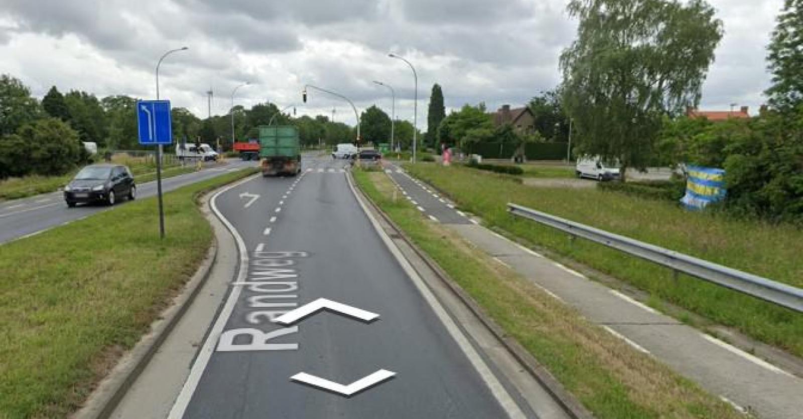 Langere afslagstrook moet file verminderen aan Randweg in Boezinge: werken starten op maandag 7 ...