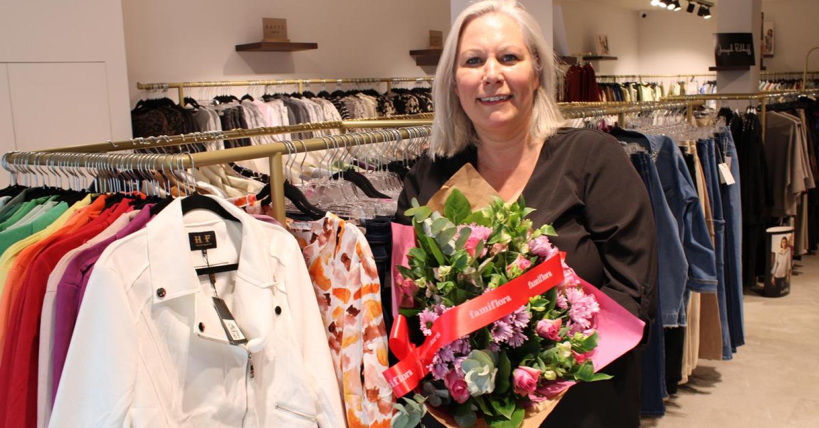 Een bloemetje voor Isabelle die wel een héél grote dierenvriend is - KW.be