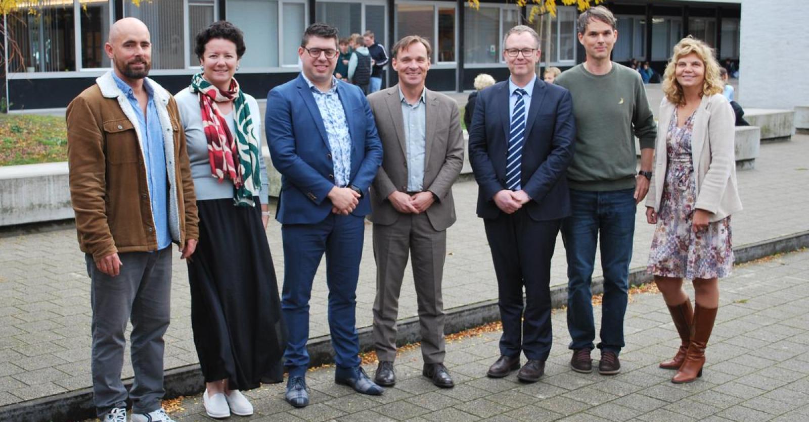 Leerlingen Sint-Lodewijkscollege breken uit - KW.be